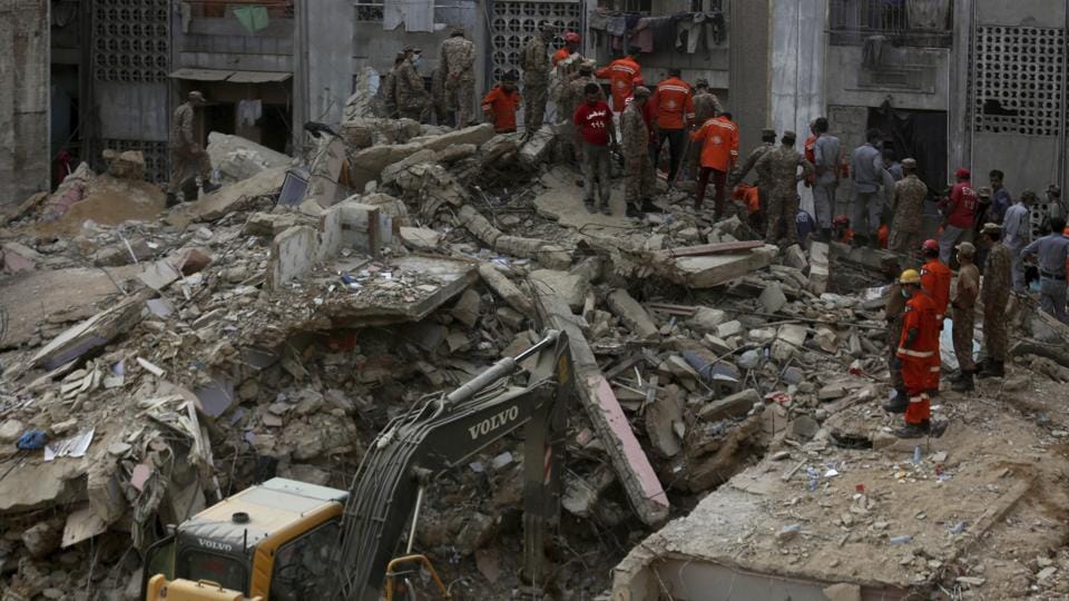 Death toll in Pakistan building collapse increases to 19 | World News