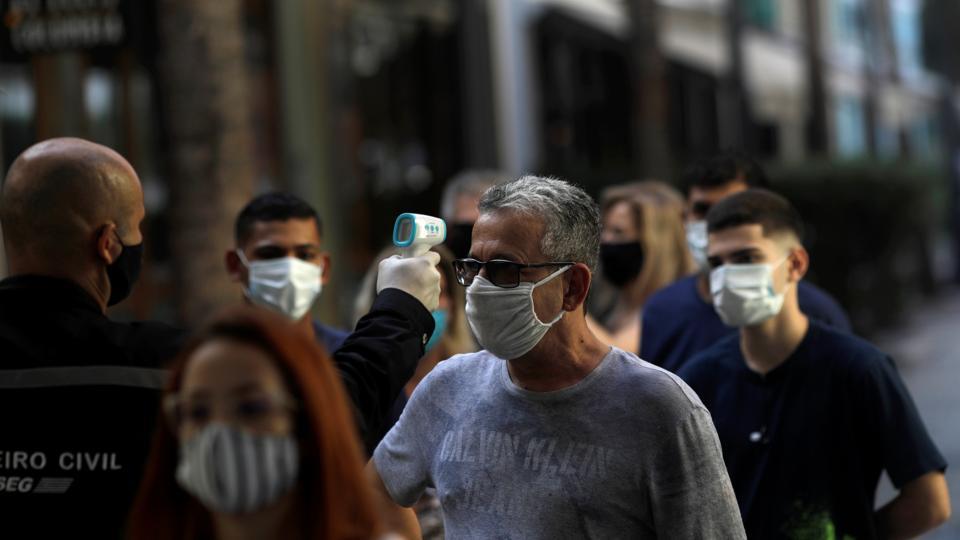 Combination of self-isolation, testing, contact tracing needed for ...