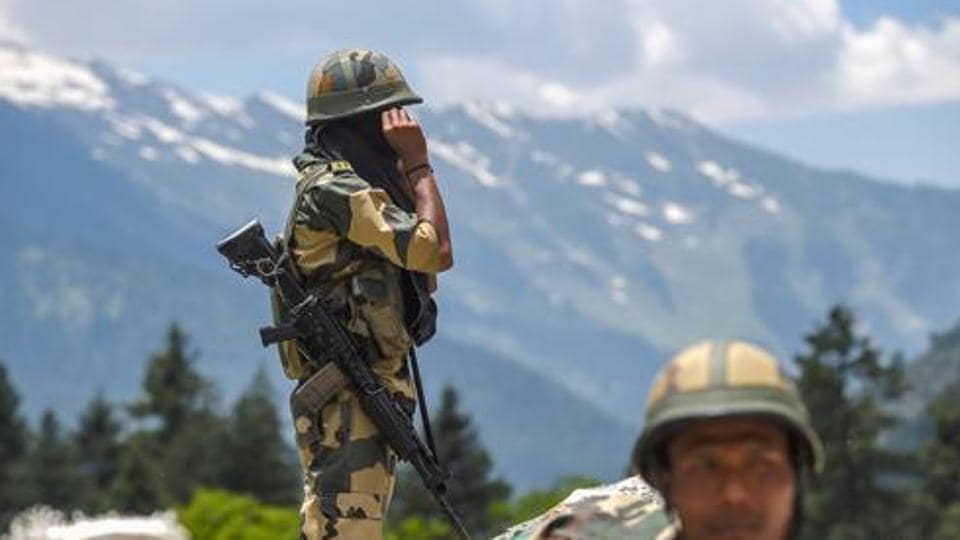 Ladakh face-off: Troops deployed on LAC to get body protection suits ...