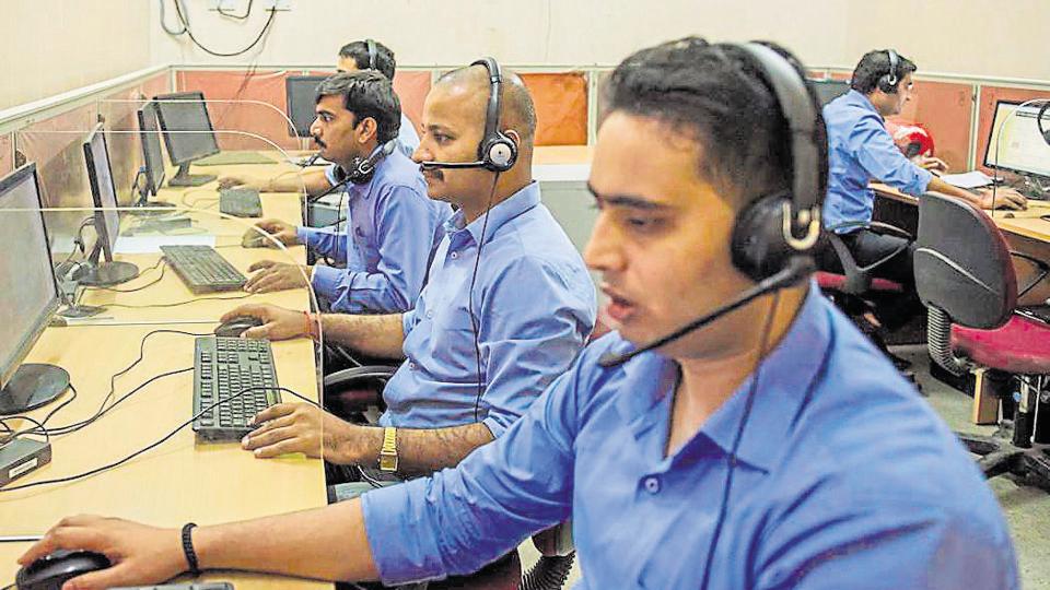 IIT, IIM students launch helpline number to help workers find jobs in ...