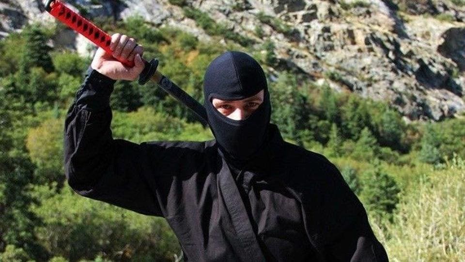 Stealth mode on: A university in Japan is awarding a degree in ninja ...