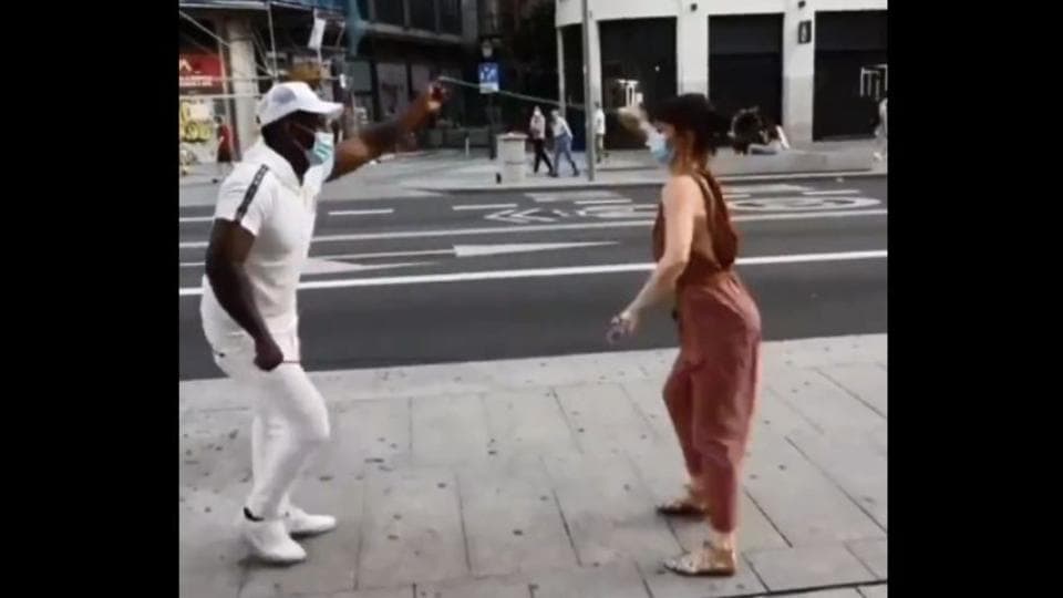 ‘Social distancing salsa’ is all about dancing and having fun but in a ...