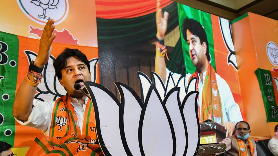 ‘Tiger abhi zinda hai’: BJP’s Jyotiraditya Scindia hits out at MP ...