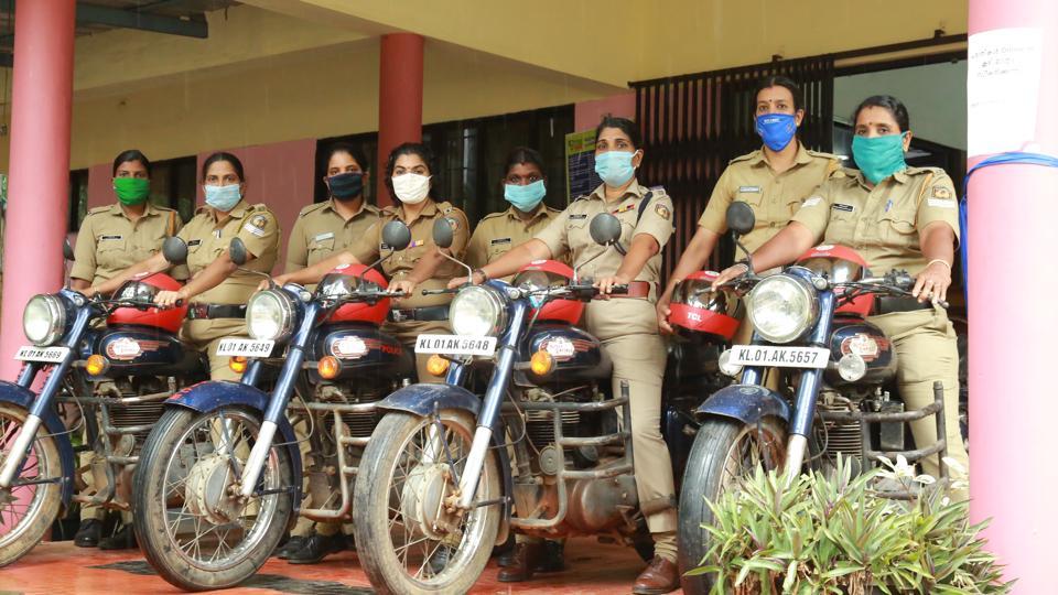 Coming soon, women cops on bikes across Kerala on Covid-19 duty ...