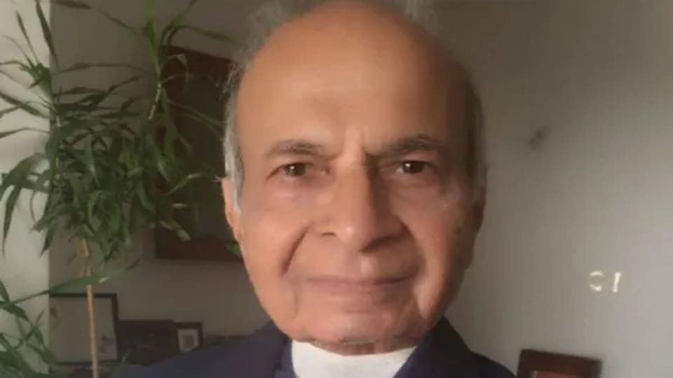 Veteran filmmaker Harish Shah dies at 76 of throat cancer | Bollywood