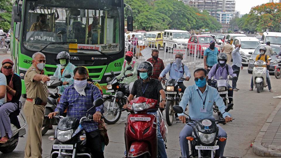 250 lockdown violations recorded in Pune; 230 vehicles seized ...