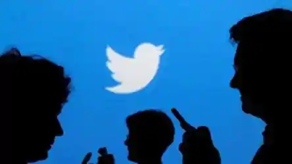 Twitter halts ability of some accounts to tweet after massive hacker ...