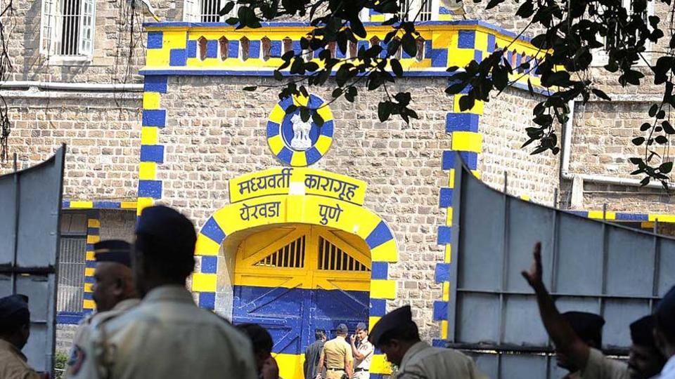 Yerawada Cental Jail inmates can now video call their relatives and ...