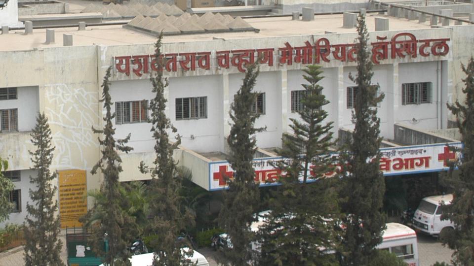8 doctors, 14 nurses test positive at YCMH in Pune - Hindustan Times