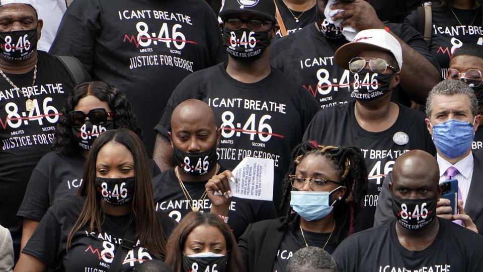 Thousands gather at March on Washington commemorations | World News