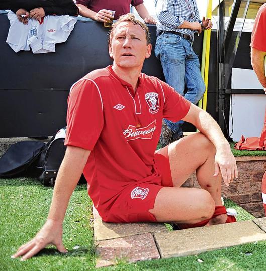 Invincible Ray Parlour says Lionel Messi would fit well in England ...