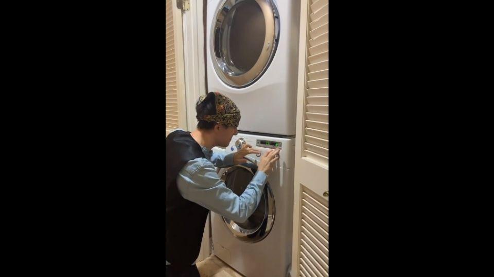 Men create SpongeBob SquarePants theme tune using washing machine ...