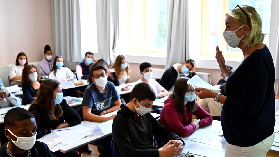 Photos: Europe’s children return to school for the first time amid ...