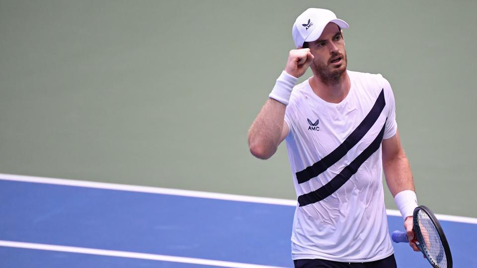 Andy Murray comes back from two sets down to advance into 2nd round of ...