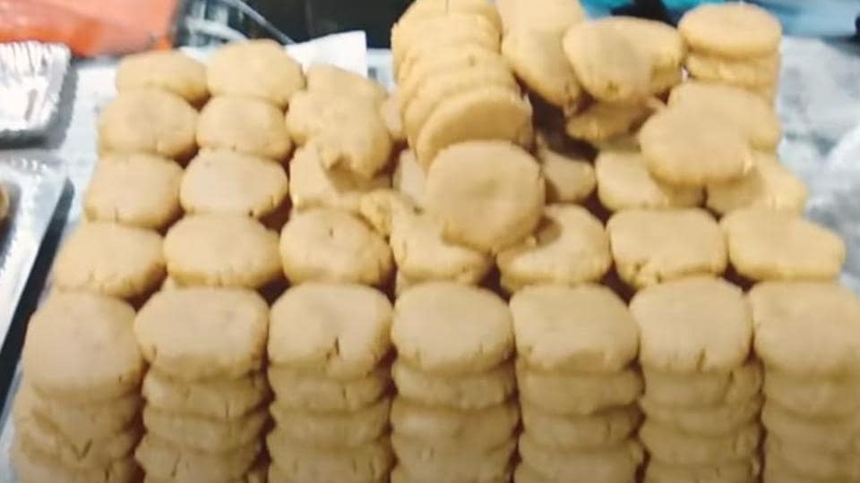 Jharkhand’s Deoghar eyes GI tag for ‘Babadham peda’ | Latest News India ...