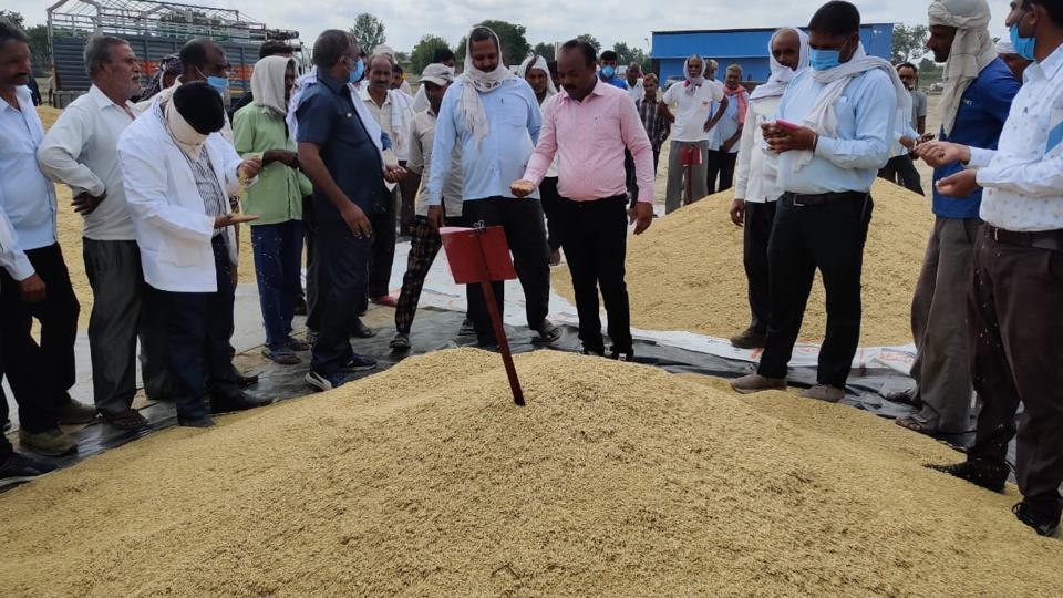 UP’s first private farm mandi opens in Bulandshahr amid protests ...