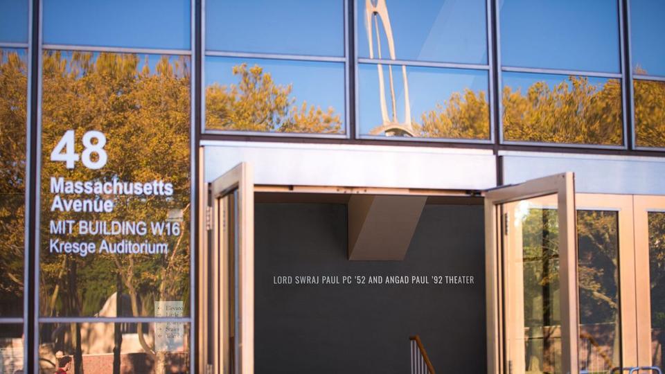 MIT names campus theatre after alumni Swraj Paul, son | World News