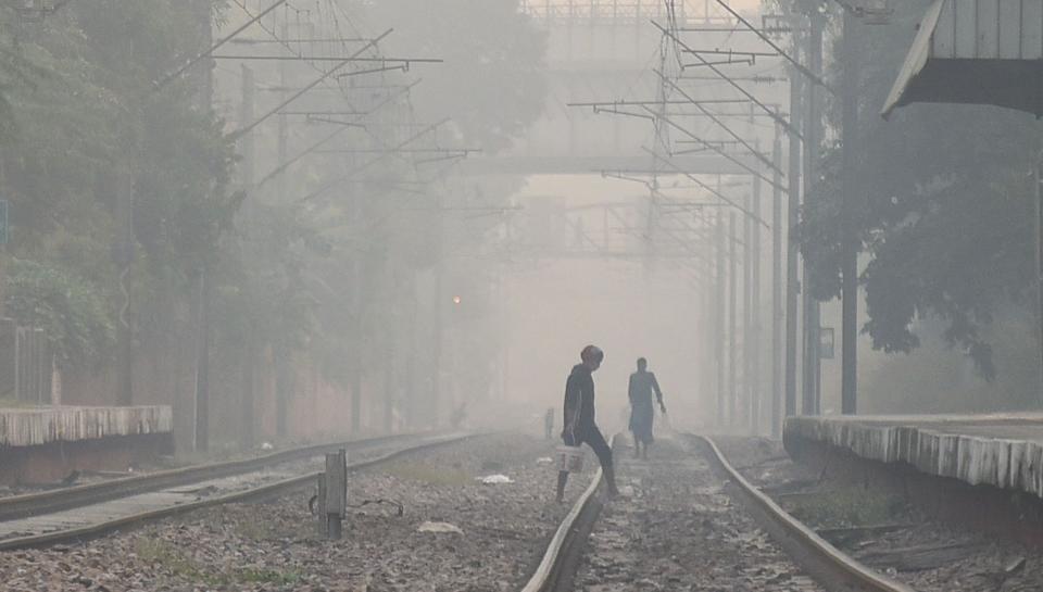 Delhi air in severe zone, no respite likely over weekend | Latest News ...