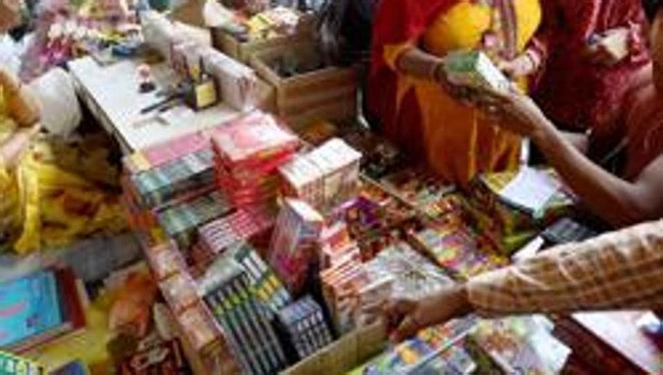 What are green firecrackers? All you need to know | Latest News India ...