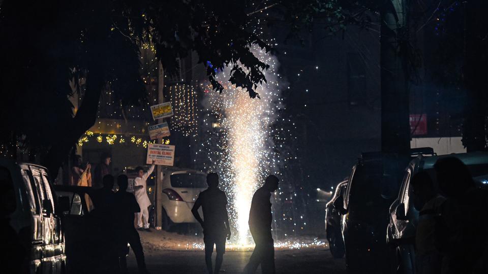 Diwali pollution: Delhi-NCR exhibits irresponsibility, again | HT ...