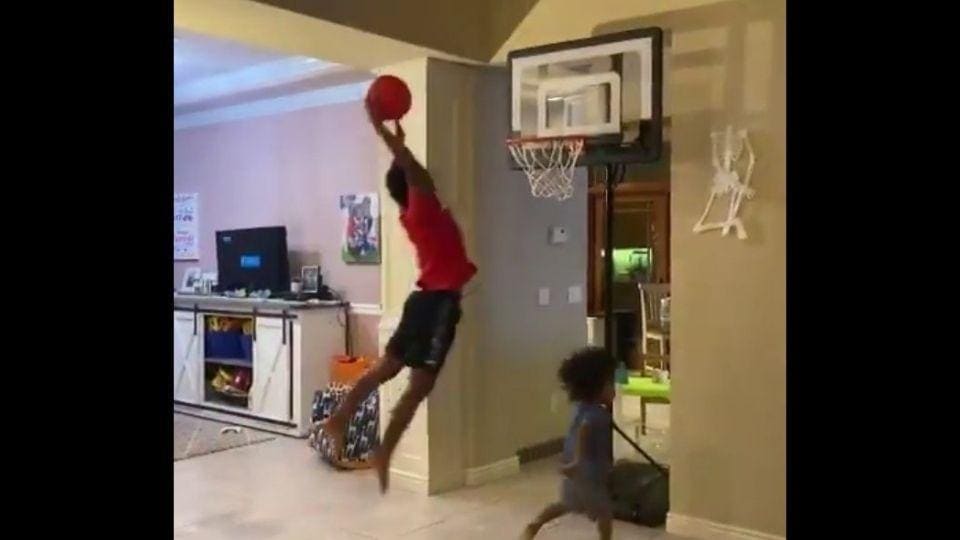 Video of kids playing basketball shows how teamwork makes the dream ...