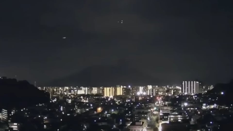 Brightly burning meteor seen across wide areas of Japan | Hindustan Times
