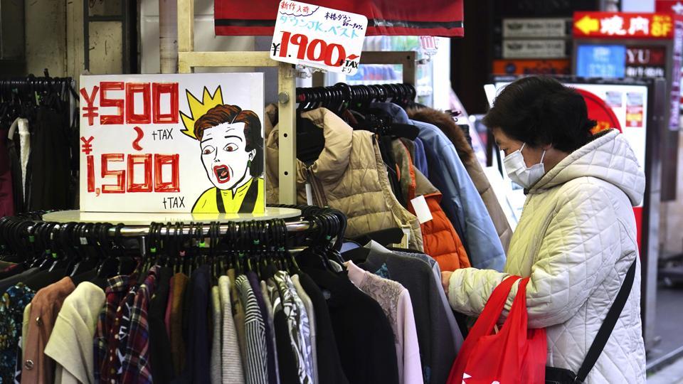 Japan unveils 708 billion dollars in fresh stimulus with eye on post ...