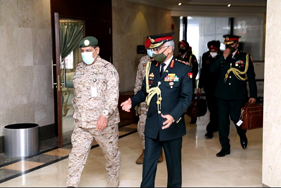 Army chief Gen. Naravane holds talks with Royal Saudi Land Forces ...