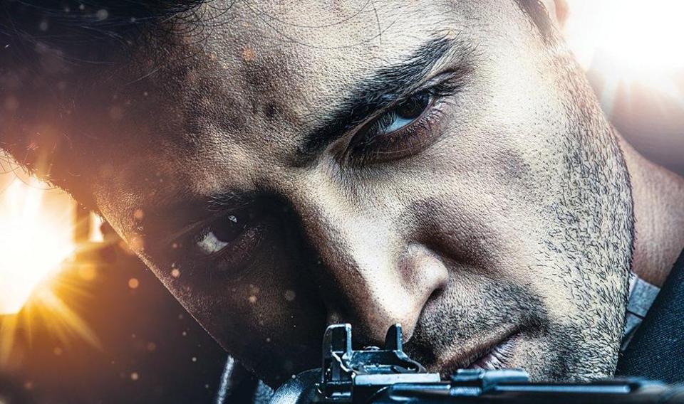 Major Sandeep Unnikrishnan biopic first poster: Mahesh Babu praises ...
