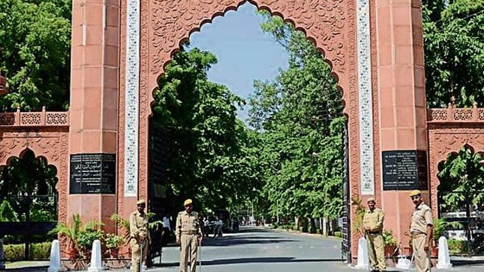 Ahead of PM Modi’s address, AMU faculty calls for unity | Latest News India