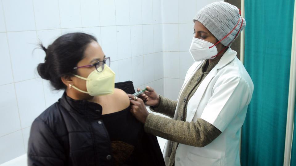 Covid-19 vaccination: Stage set for dry run in UP’s 75 districts today ...