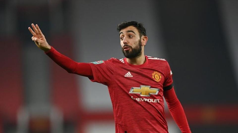 Keane says Fernandes must do more in big games for Manchester United ...