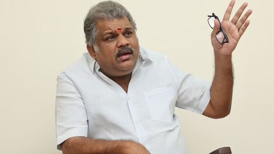 Fisherman : இலங்கை கடற்படையினரின் அராஜக போக்கு கண்டிக்கதக்கது -ஜி.கே.வாசன்