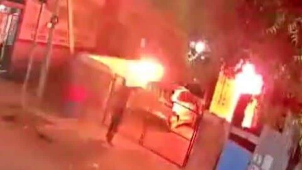 Petrol Bomb Attack : பெட்ரோல் குண்டு வீச்சு சம்பவம் தொடர்பாக 15 பேர் கைது!