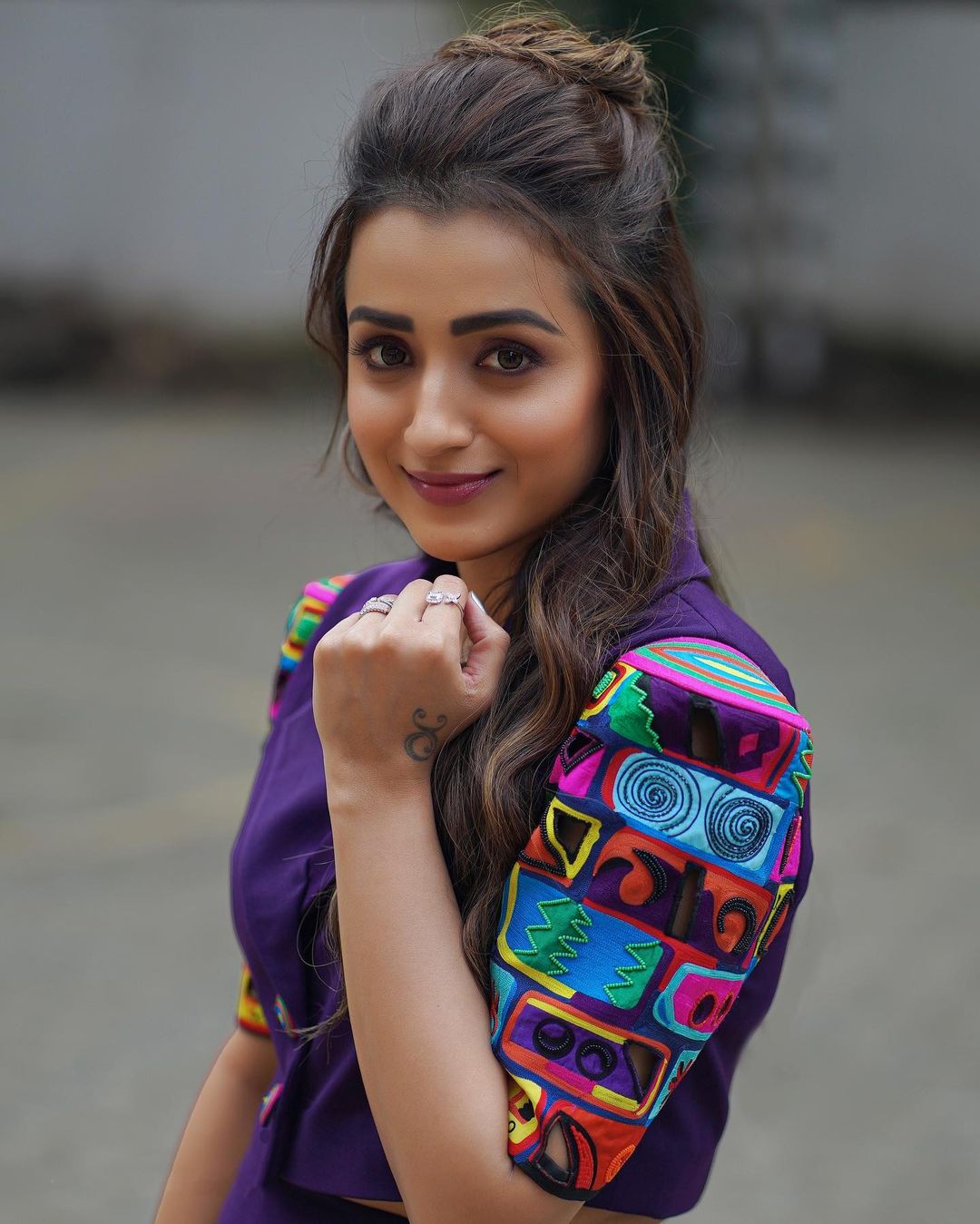 Trisha latest Photos: அழகில் ஜொலிக்கும் திரிஷாவின் லேட்டஸ்ட் க்ளிக்ஸ் ...