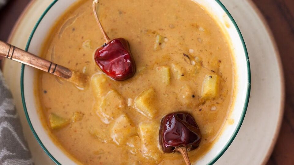Udupi Style Ash Gourd Curry: உடுப்பி சாம்பல் பூசணி தேங்காய்ப் பால் குழம்பு