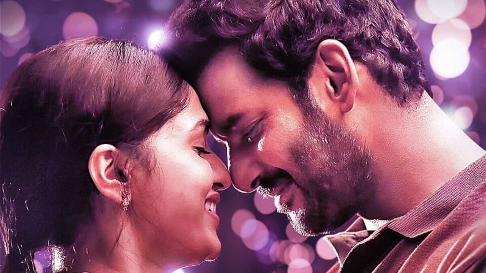 Laththi Ott Release: அதுக்குள்ளயா… ஒரு மாதத்திற்குள் ஓடிடிக்கு வந்த லத்தி