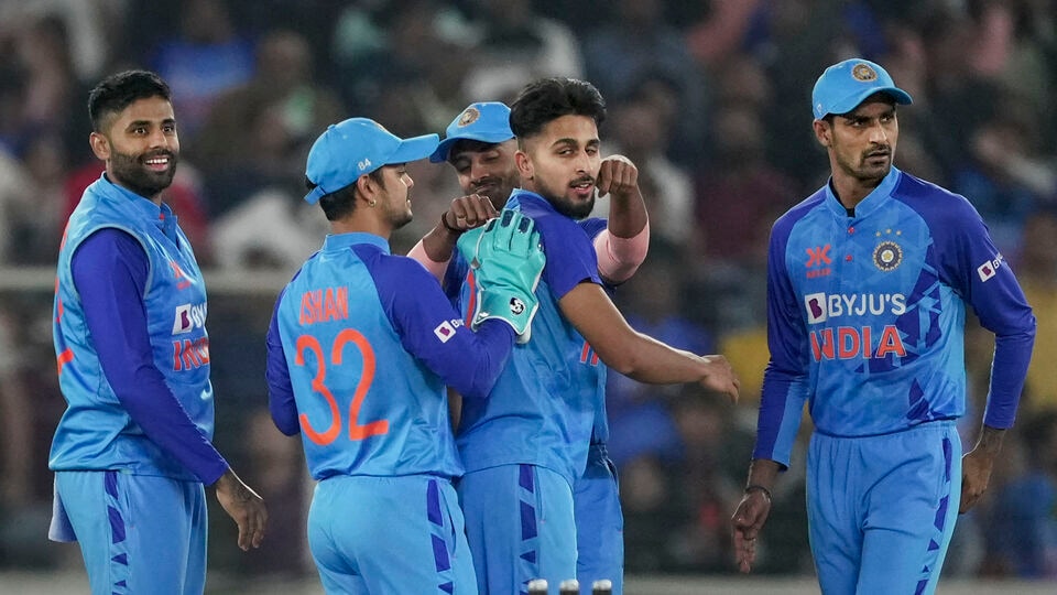 India vs NZ: உலகின் மிகப் பெரிய மைதானத்தில் இந்தியா பிரமாண்ட வெற்றி!