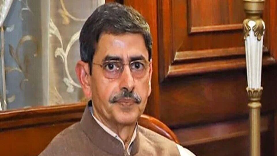 RN Ravi : தமிழ்நாட்டு மக்கள் மிகவும் நல்லவர்கள்..தொழிலாளர்கள் பீதியடைய ...