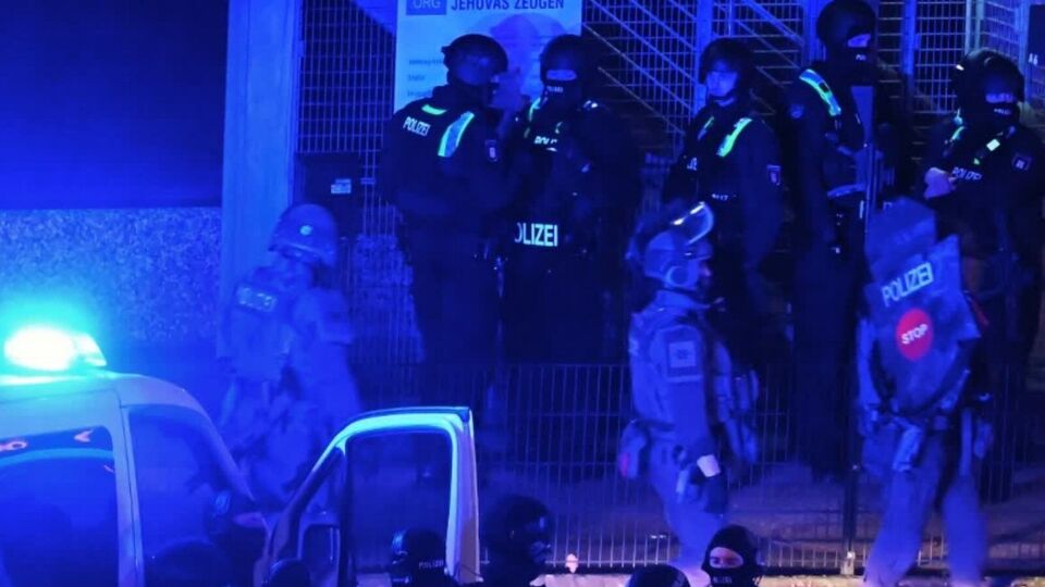 Germany Gun Shooting: தேவாலயத்தில் நிகழ்ந்த துப்பாக்கி சூடு! 7 பேர் பலி