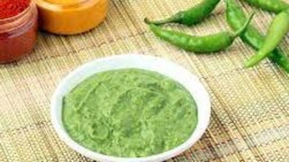 இட்லி, தோசைக்கு பொருத்தமான காரசாரமான செட்டிநாடு பச்சை மிளகாய் சட்னி!