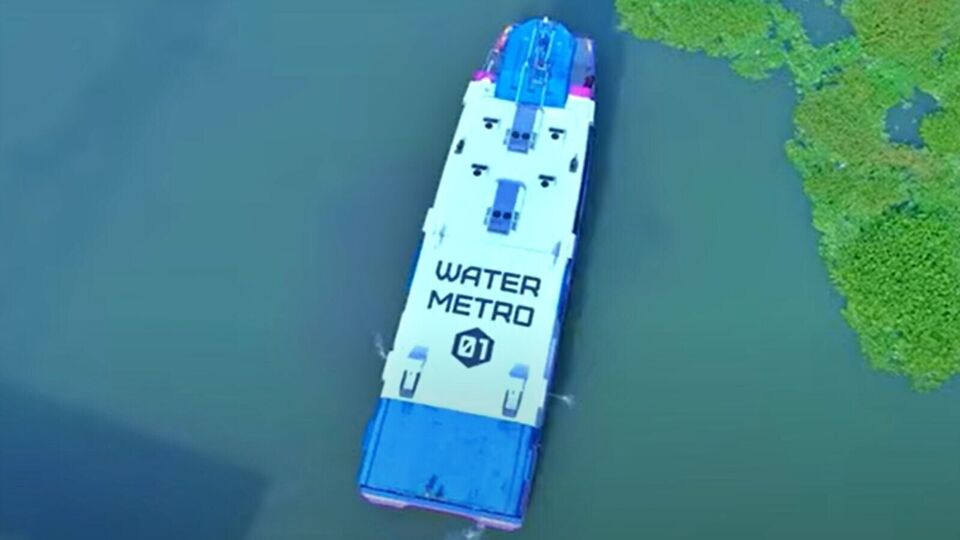 India First Water Metro: இந்தியாவின் முதல் தண்ணீர் மெட்ரோ! கொச்சியில் தொடங்கி வைத்தார் பிரதமர் மோடி