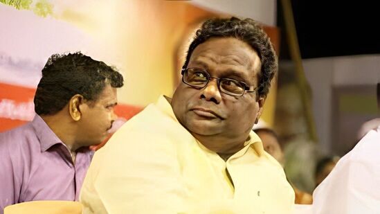 Kaduvetti Guru: ’திமுக கிளைச்செயலாளர் முதல் வன்னியர் சங்க தலைவர் வரை ...