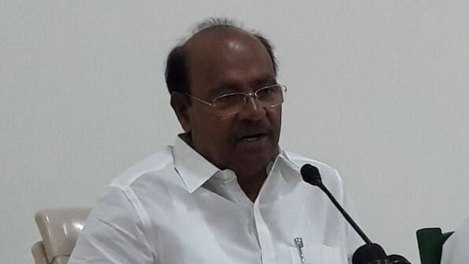 Dr.Ramadoss: 90 மிலி மதுப்புட்டி அறிமுகமா? பாமக போராடும் என ராமதாஸ் ...