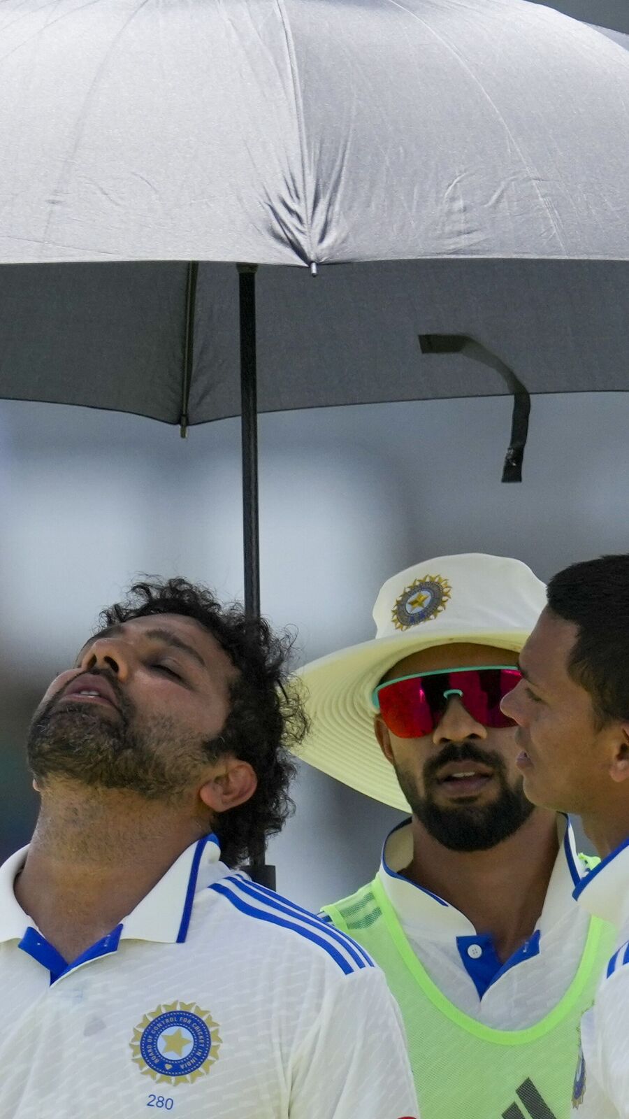 India 1st Innings: ‘தொட்டுப்பார்.. சீண்டிப்பார்..’ இந்தியாவின் முத்தான ...