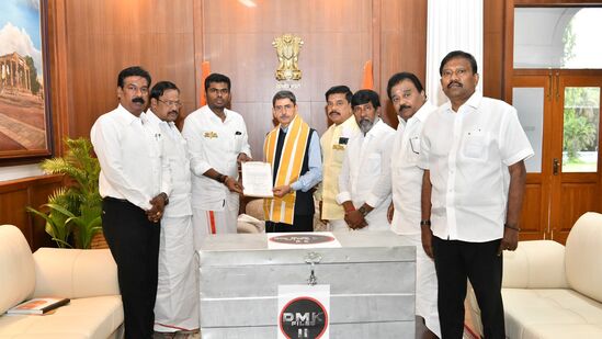 DMK Files 2: 5600 கோடி ஊழல்! திமுக மீது ஆளுநரிடம் அண்ணாமலை புகார்