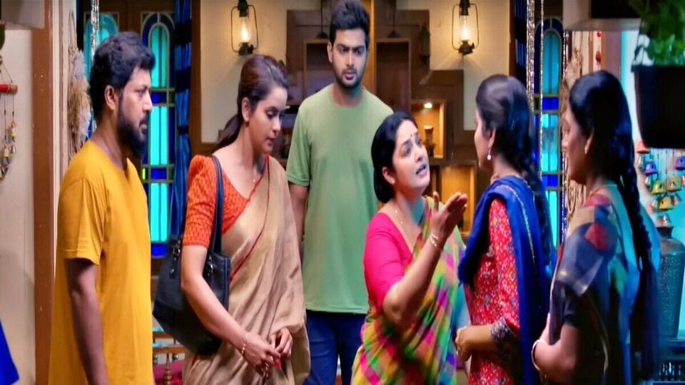 Kayal: குடும்பத்தினர் கையில் வசமாக சிக்கிய கயல்.. அடுத்து நடக்க போவது என்ன?