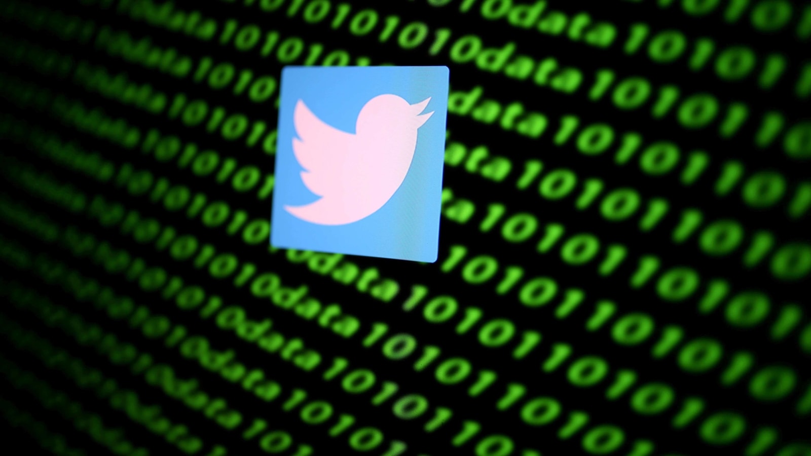 With fact-checks, Twitter takes on a new kind of task (HT Tech)