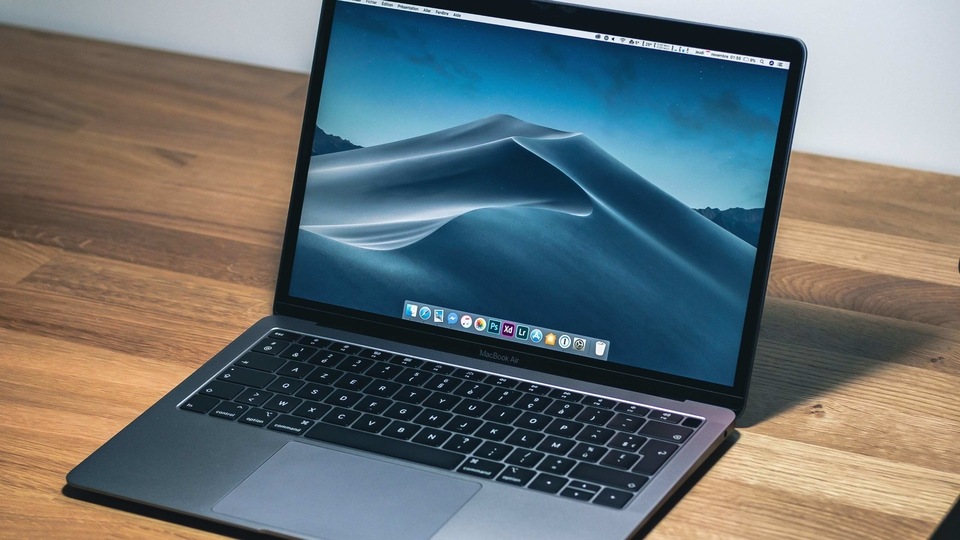 MacBook Air Pro With M1 Silicon And MacOS Big Sur Can Now Run Windows