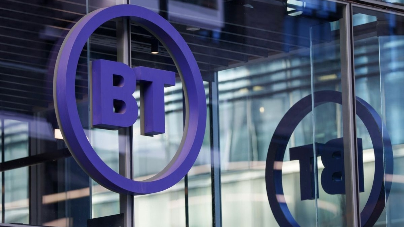 BT Deepens Cost-Cutting Drive to Tackle Energy and Inflation | Tech ...